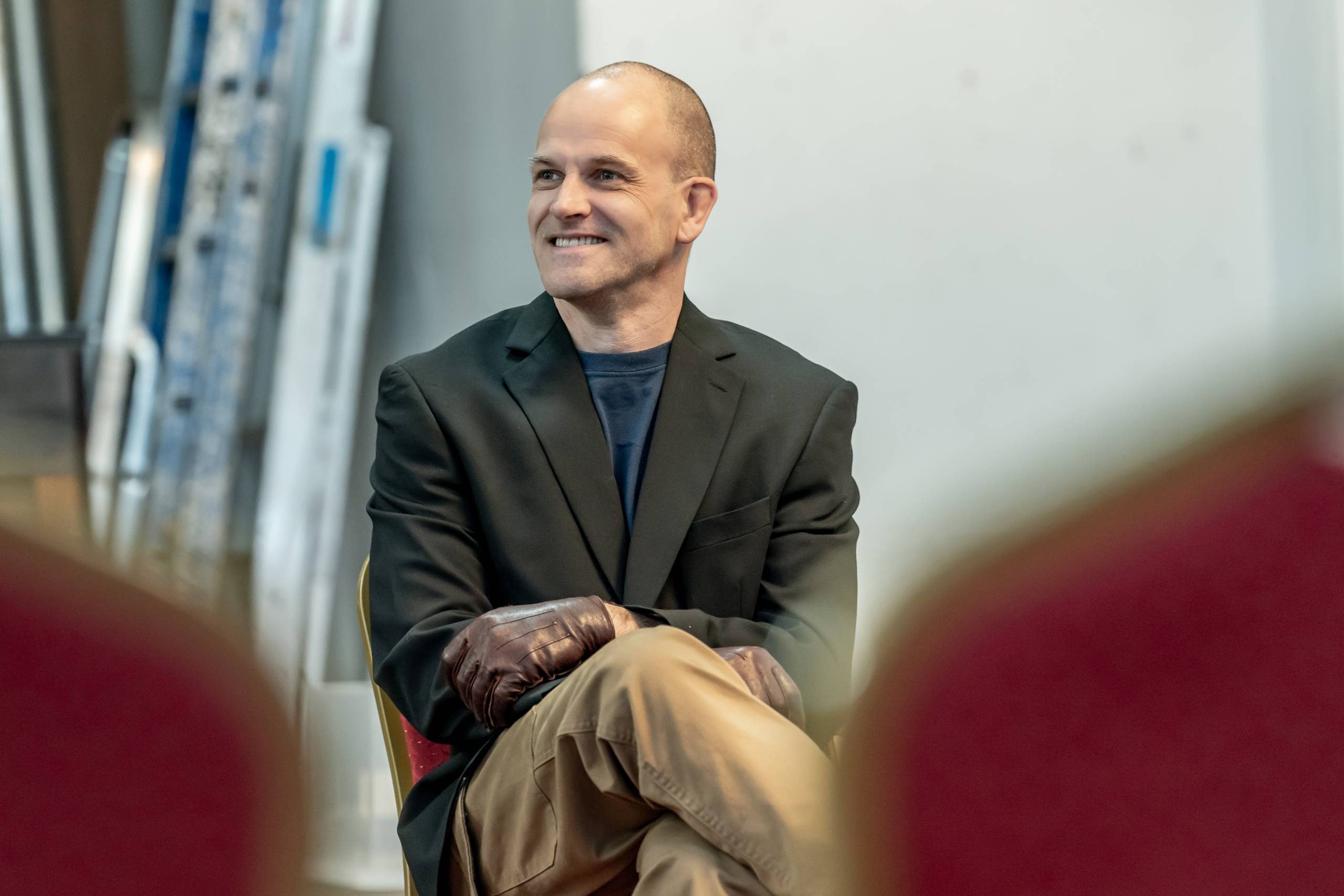 A Mirror | Almeida Theatre